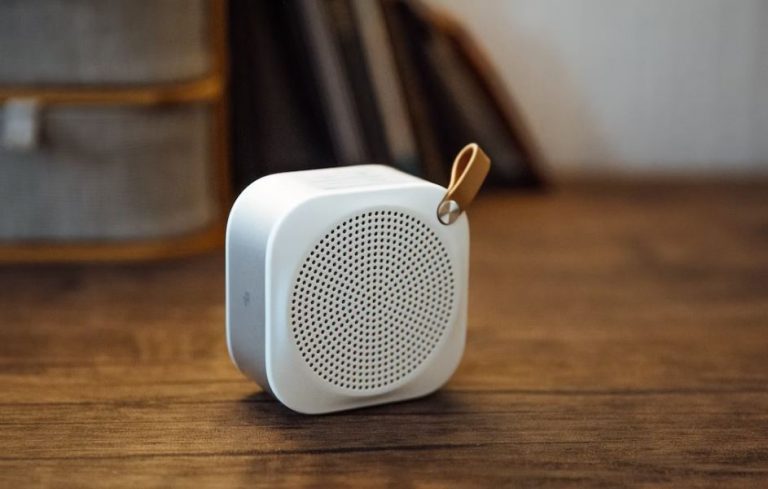 17 Awesome Corporate Giveaways Ideas - ViralSweep